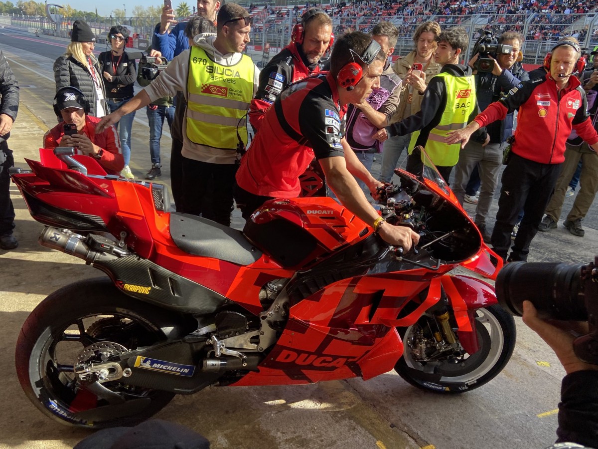 Тесты IRTA MotoGP 2024/25 в Барселоне: главное - фото, видео, новости с ...