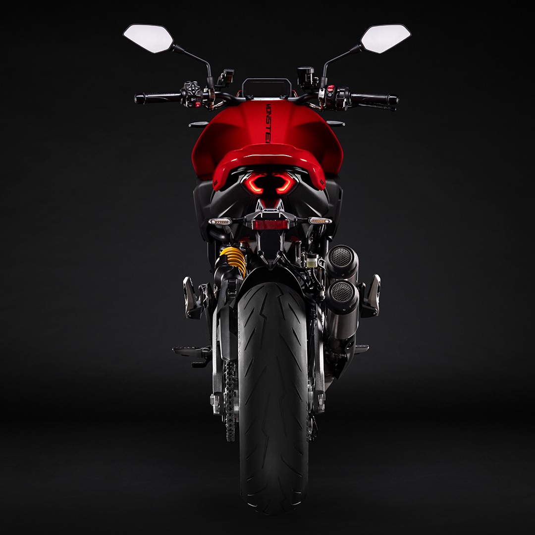 Новый Ducati Monster взял престижную премию в области дизайна Red Dot ...